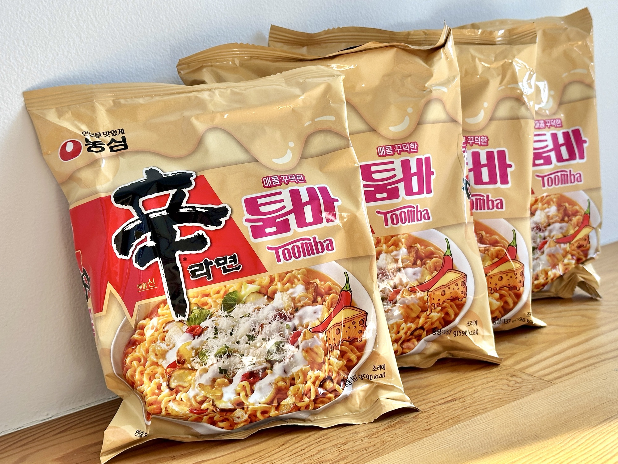 【新商品】話題の「辛ラーメン トゥーンバ」を食べてみた（オススメトッピングはこれ！） | 全力好奇心 KOREA